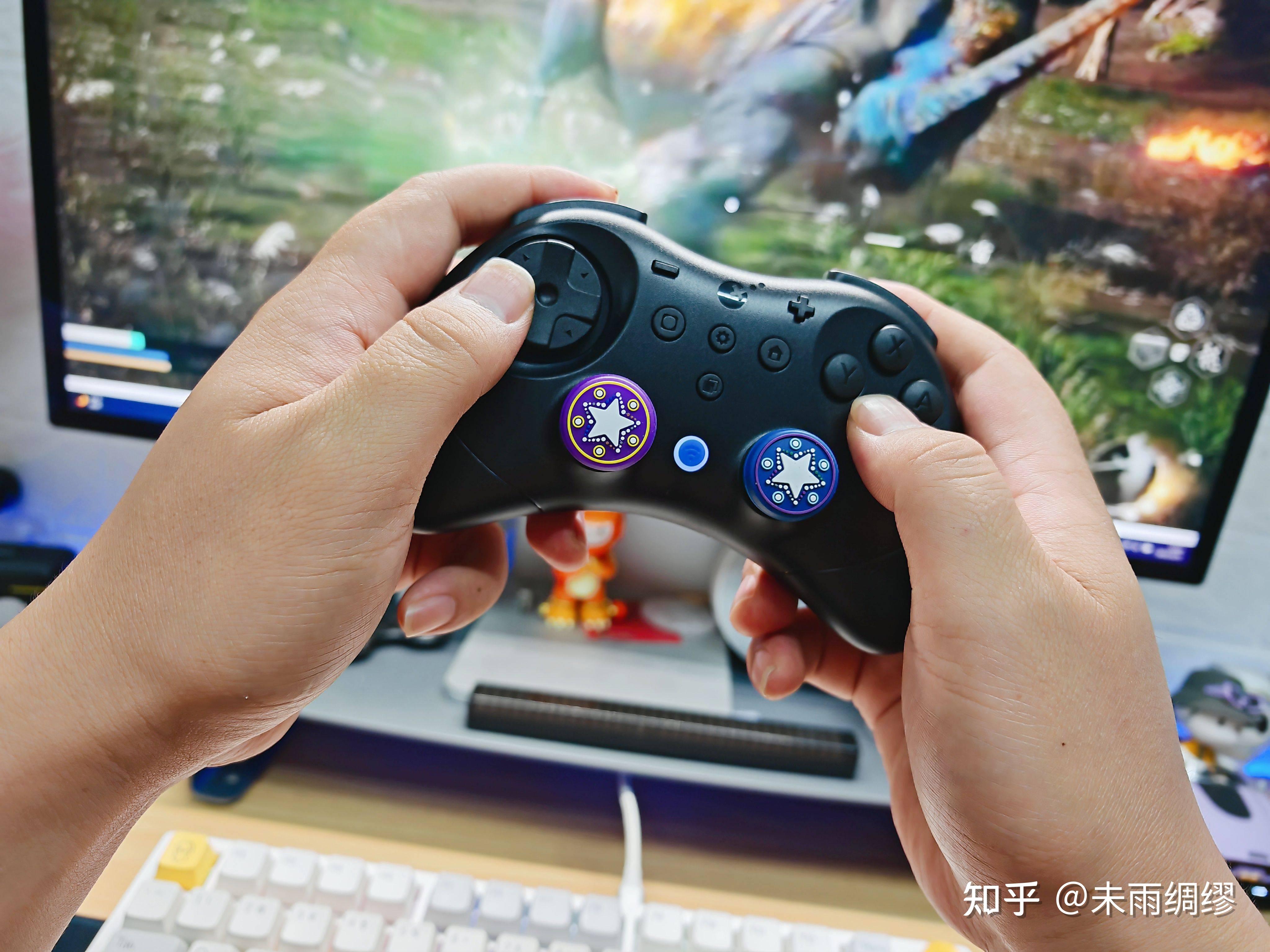 2026年游戏手柄推荐测评|游戏手柄有必要买吗？PC/Switch/手机通用游戏手柄哪个好？XBox、索尼、任天堂、飞智、西圣、八位堂等热门 ...