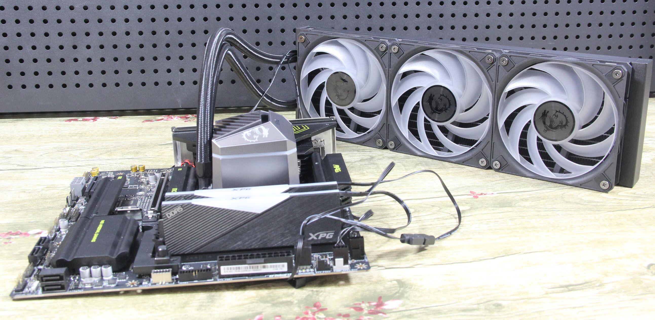 Ultra5-225处理器“冷静”收割千元市场，定睛一瞧，眼珠一凸，这也算？