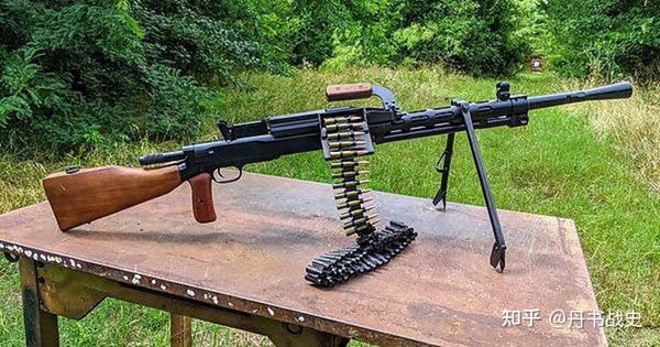 苏联魔改的“大盘鸡”，增强火力的RP-46轻机枪 - 知乎