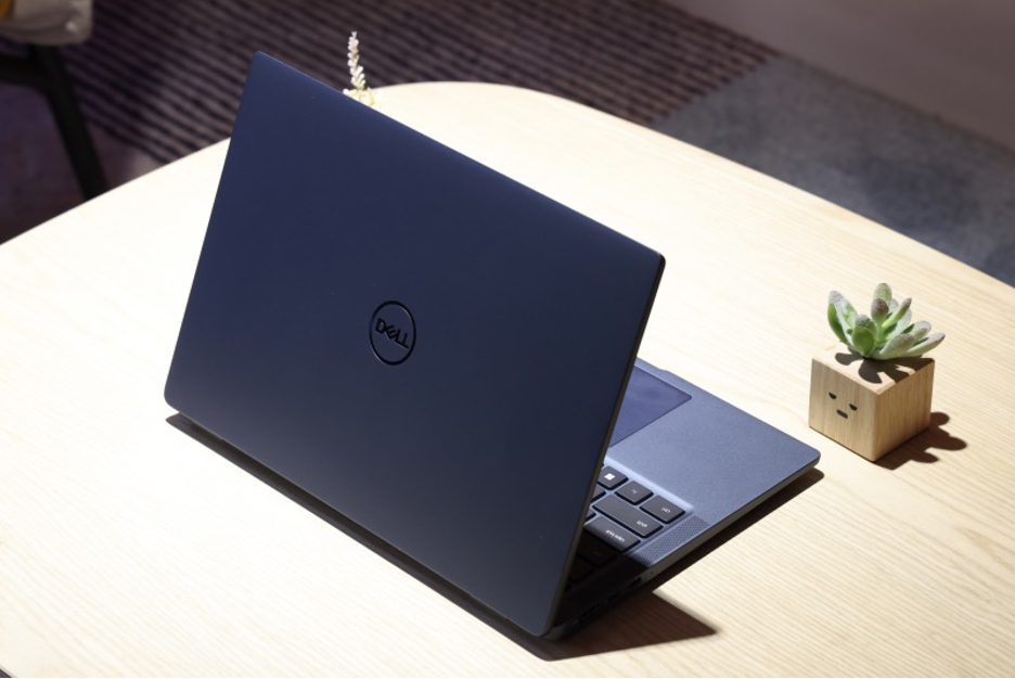 戴尔新Latitude 7440评测：移动办公最佳选择 - 知乎