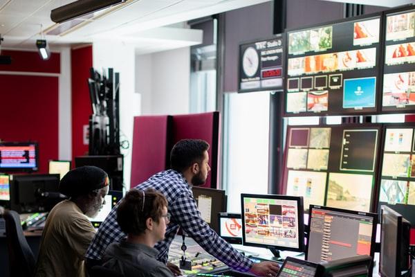 LLVM intrinsic 介绍 - 知乎