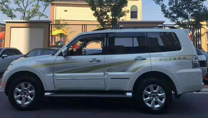 到店体验帕杰罗V93：高大威猛，动力参数弱，仅售33万 - 知乎