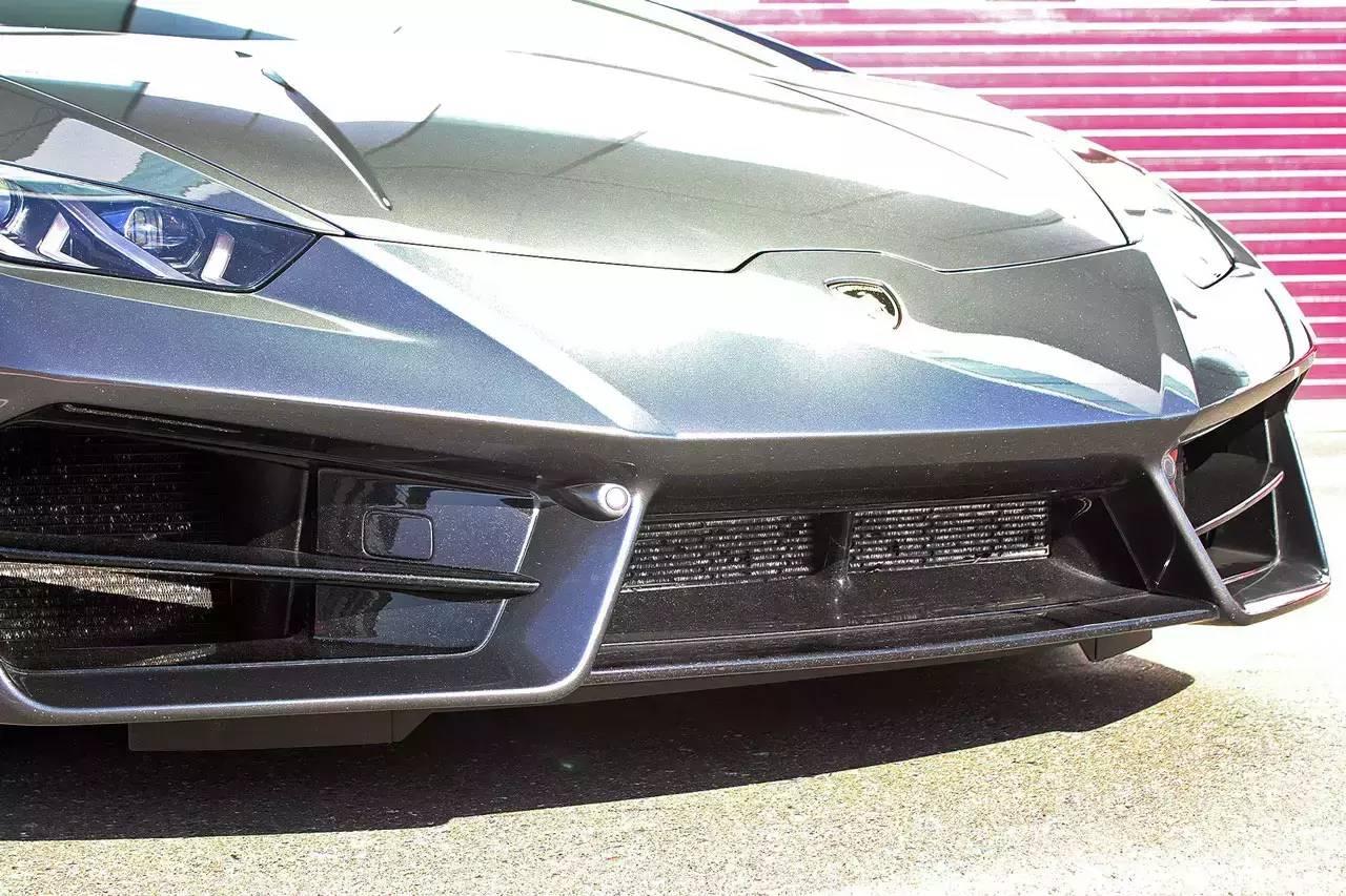 最便宜的"战斗机"？试驾兰博基尼Huracán LP580-2 - 知乎