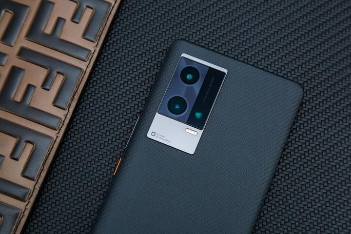 iQOO 8 Pro官网26日正式开售，目测比小米MIX4更难抢 - 知乎