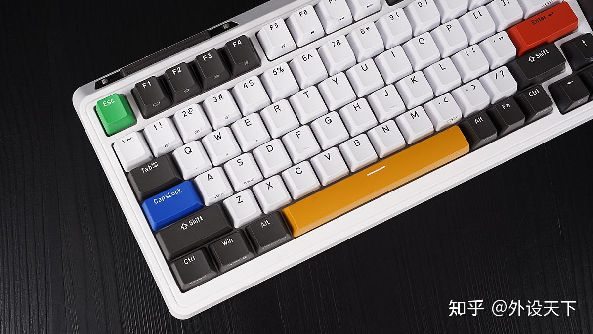 珂芝KZZI K75性能版三模机械键盘评测：只升级，不加价