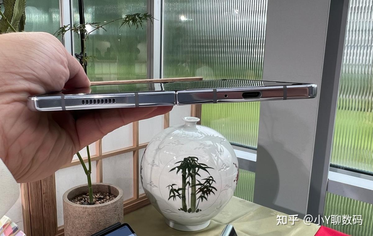 三星Galaxy Z Fold 5上手体验：迄今为止最纤薄的Fold机型 - 知乎