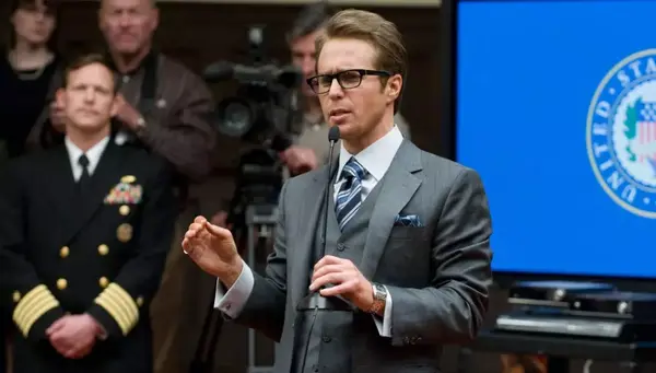 明明没有超能力，为何他却成为漫威电影最受欢迎的超级英雄？ - 知乎