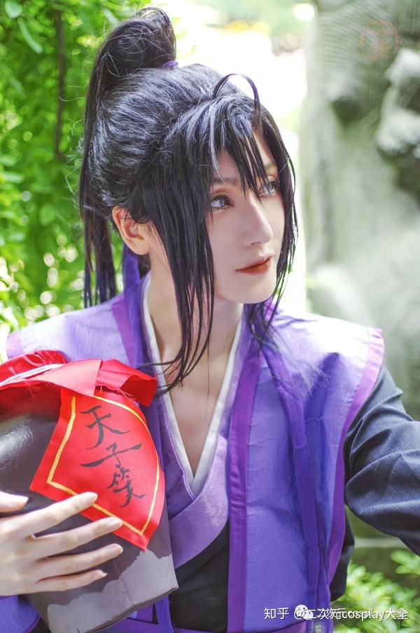 喜欢cos古风男孩子的她，居然说自己很可爱：专访haga酱 - 知乎
