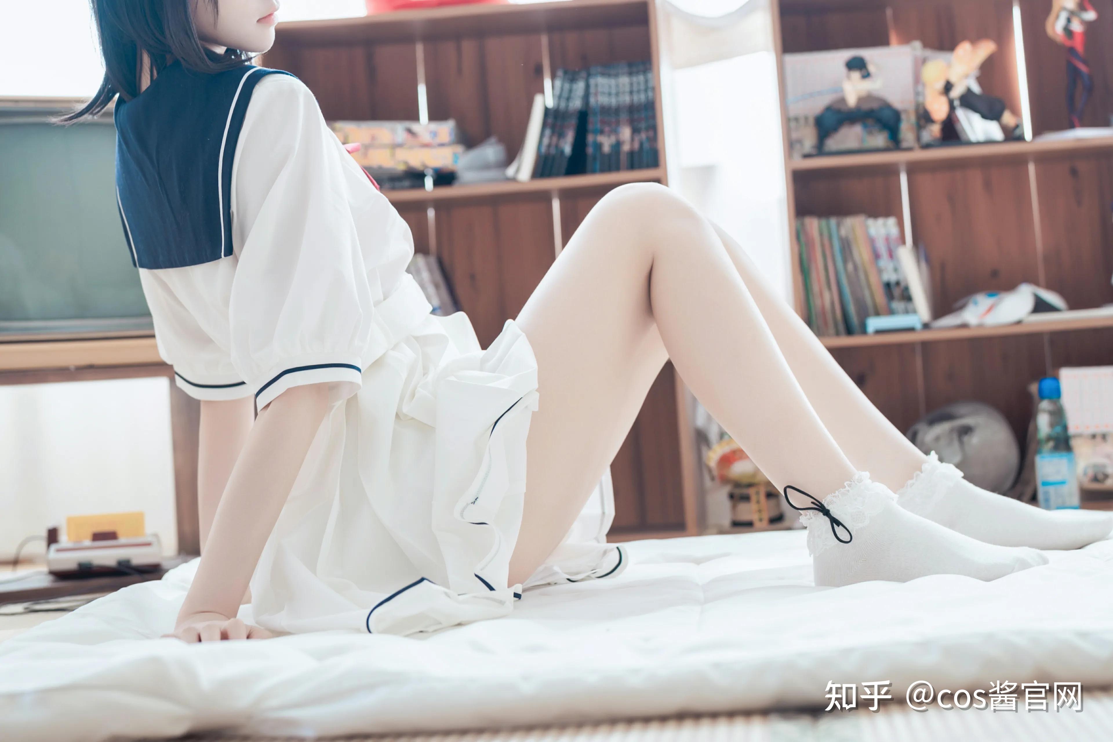 桜桃喵 - 盛夏制服 [39P-510.37 MB] - 知乎