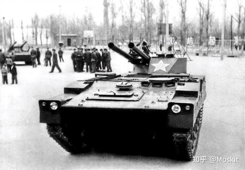 东方双头龙——中国WZ-141双管空降战车小传 - 知乎