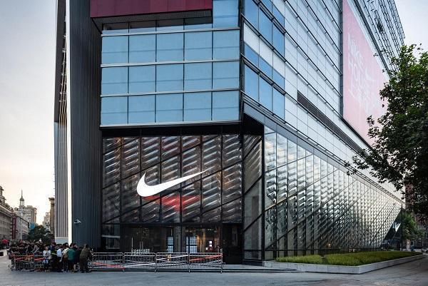 NIKE北京品牌体验店正式开幕 滔搏运动成为耐克在中国首个落地零售概念店的战略合作伙伴 - 知乎