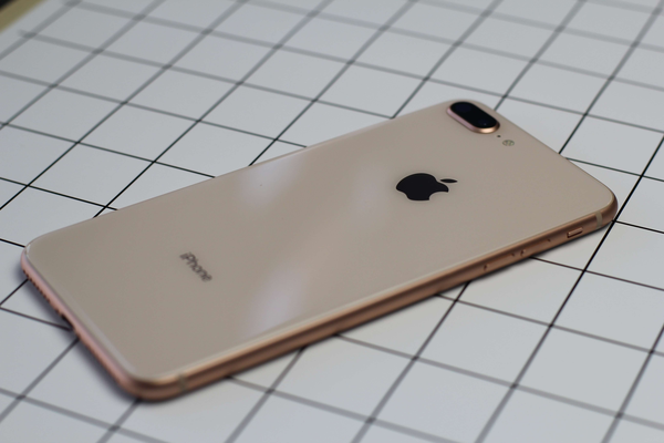 iPhone 8 Plus 还能用几年？现在还值得买吗？ - 知乎