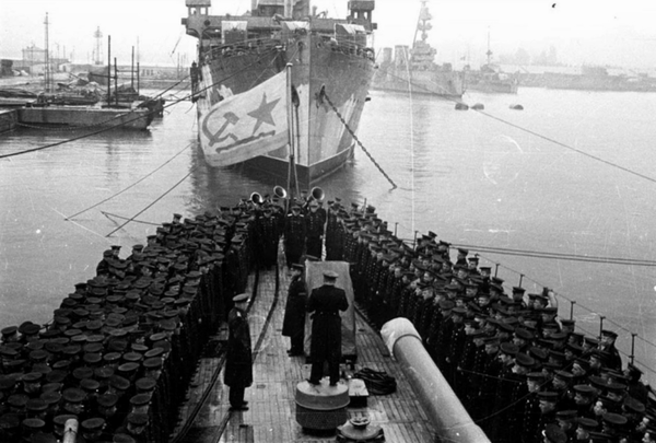 【苏德战场】1944年十次打击之三刻赤半岛战役：失落的彼得罗夫 - 知乎