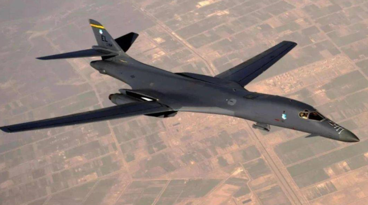 日美军演出动B1轰炸机，意图对华动真格，中方划禁区要实弹演习 - 知乎