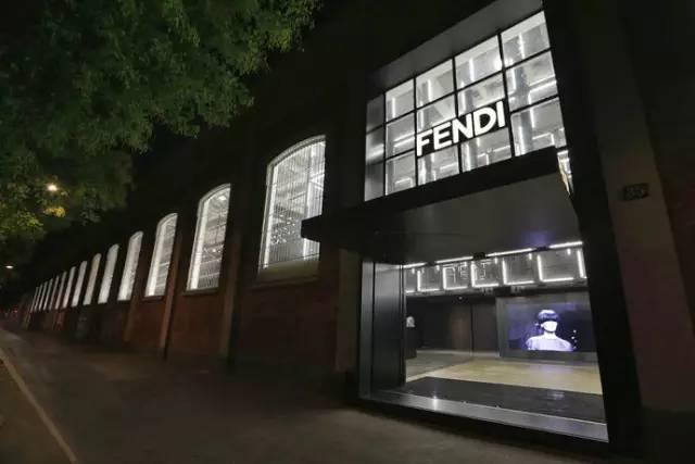 涨知识 | 关于Fendi你需要知道的几件事 - 知乎