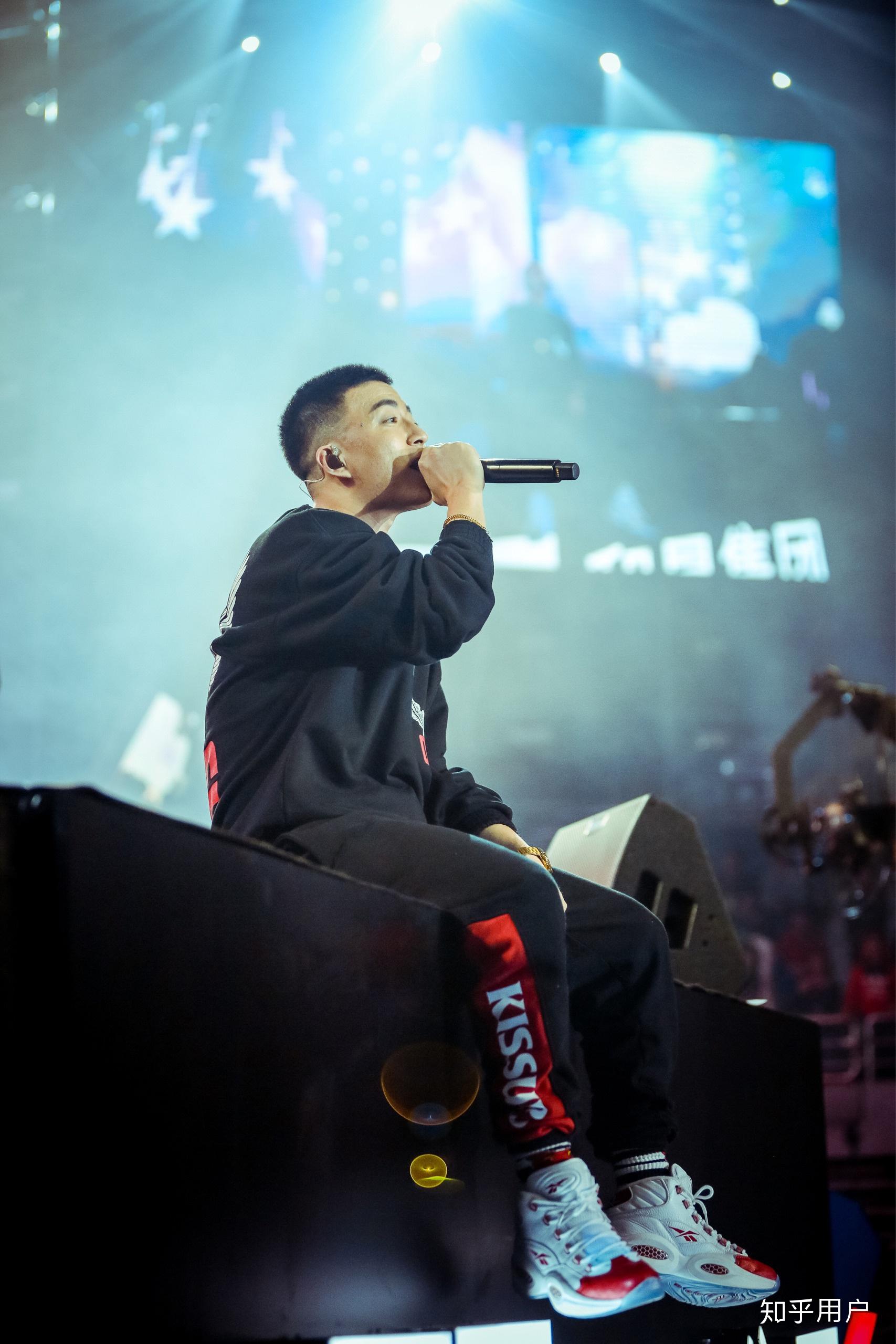 有没有JonyJ的帅照，请大家分享一下？ - 知乎