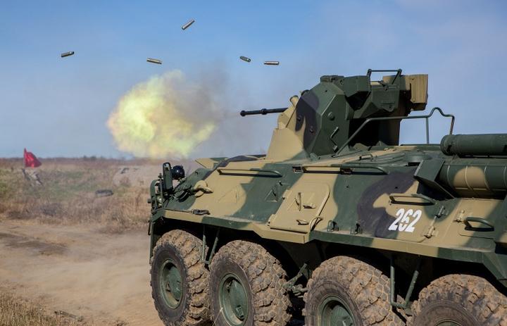 BTR-82A装输装2A72有点能理解了 - 知乎