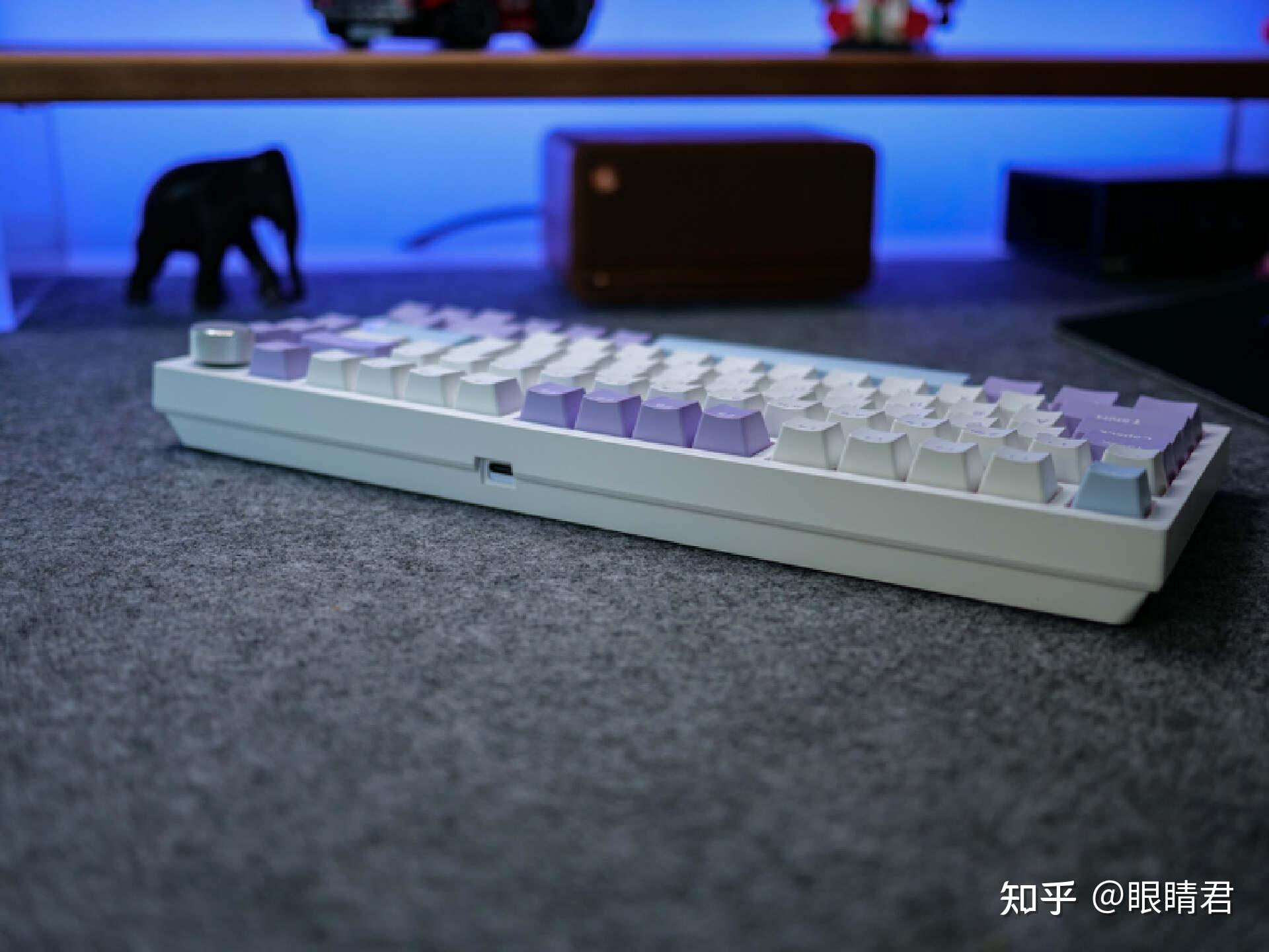 不要太卷！满配三模键盘只要199，黑爵AK820 Pro详解 - 知乎