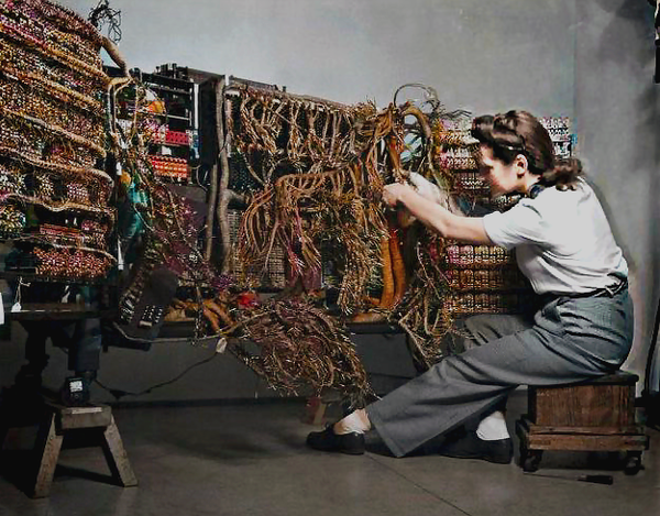 历史的有趣瞬间——为什么早期人类计算机程序员和安装员大多是女人？ - 知乎