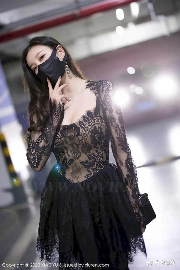 [性感] 女神杨晨晨Yome黑丝蕾丝连衣短裙丰腴身材写真 - 知乎