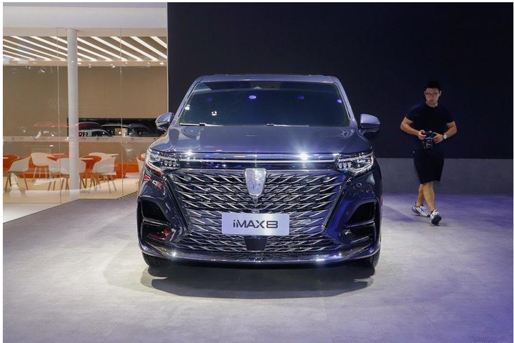 中大型MPV你选荣威iMAX8还是别克GL8呢？ - 知乎