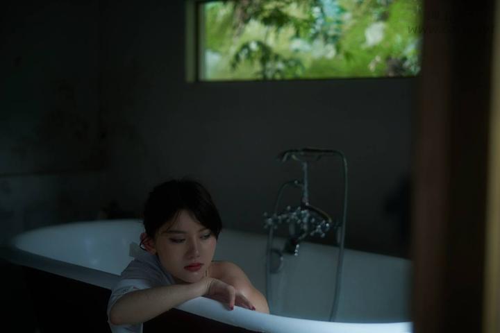 国模甜心 原版无水印私拍 超清 每张20M【271P5.87G】 - 知乎