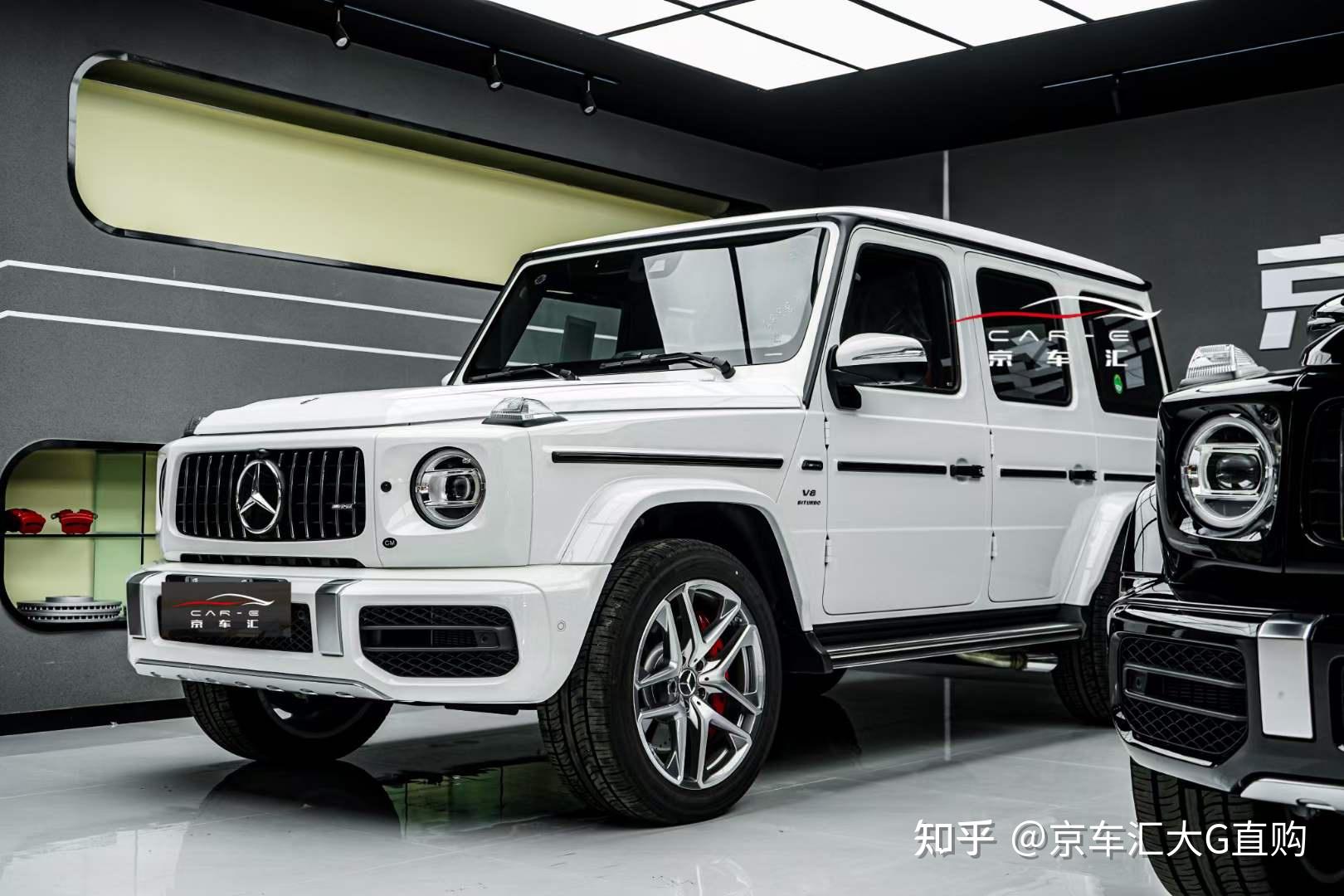 一黑一白两台23款韩版G63现车，喜欢大G的小伙伴有福了 - 知乎