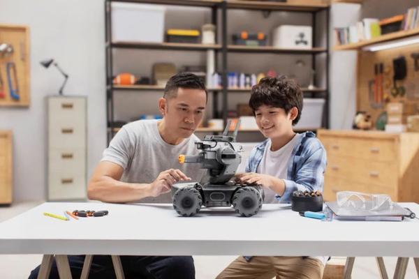 机甲大师 RoboMaster 系列|编程教育的先锋 - 知乎