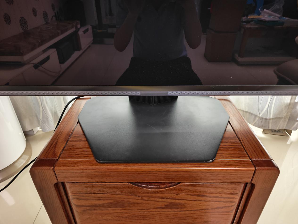 85寸海信电视E8Q Pro深度测评：MiniLED旗舰电视，画质战未来，九年难过时