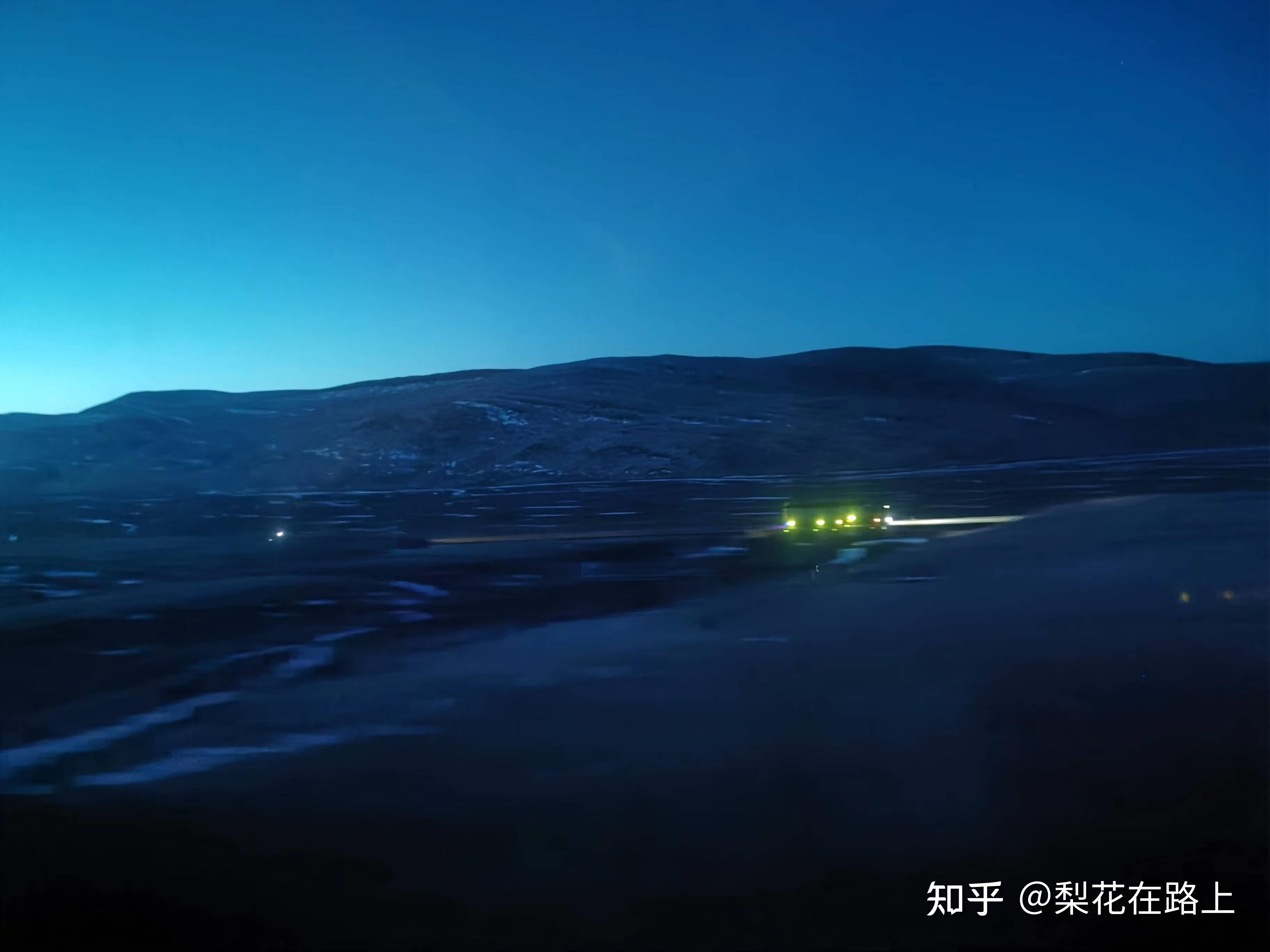 西藏游2-最美列车Z164,上海到拉萨进藏最美段 - 知乎