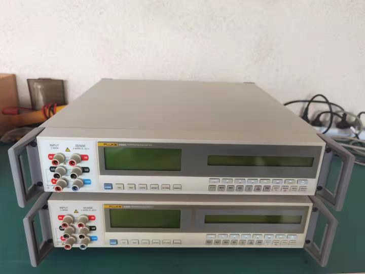 FLUKE福禄克8508A数字万用表 - 知乎