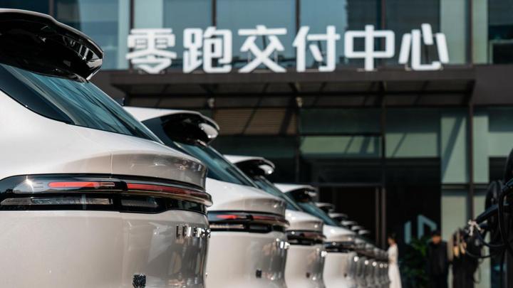 12.88万起，8295+激光雷达，零跑C10全面交付 - 知乎