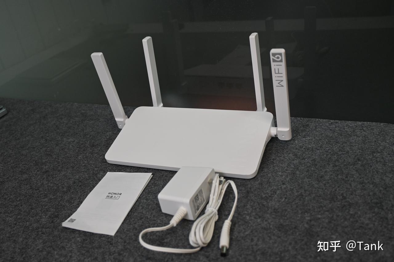2024年 1500M 无线路由器选购攻略，三款路由器横评实测，荣耀、腾达、TP Link 哪款路由器更好？ - 知乎
