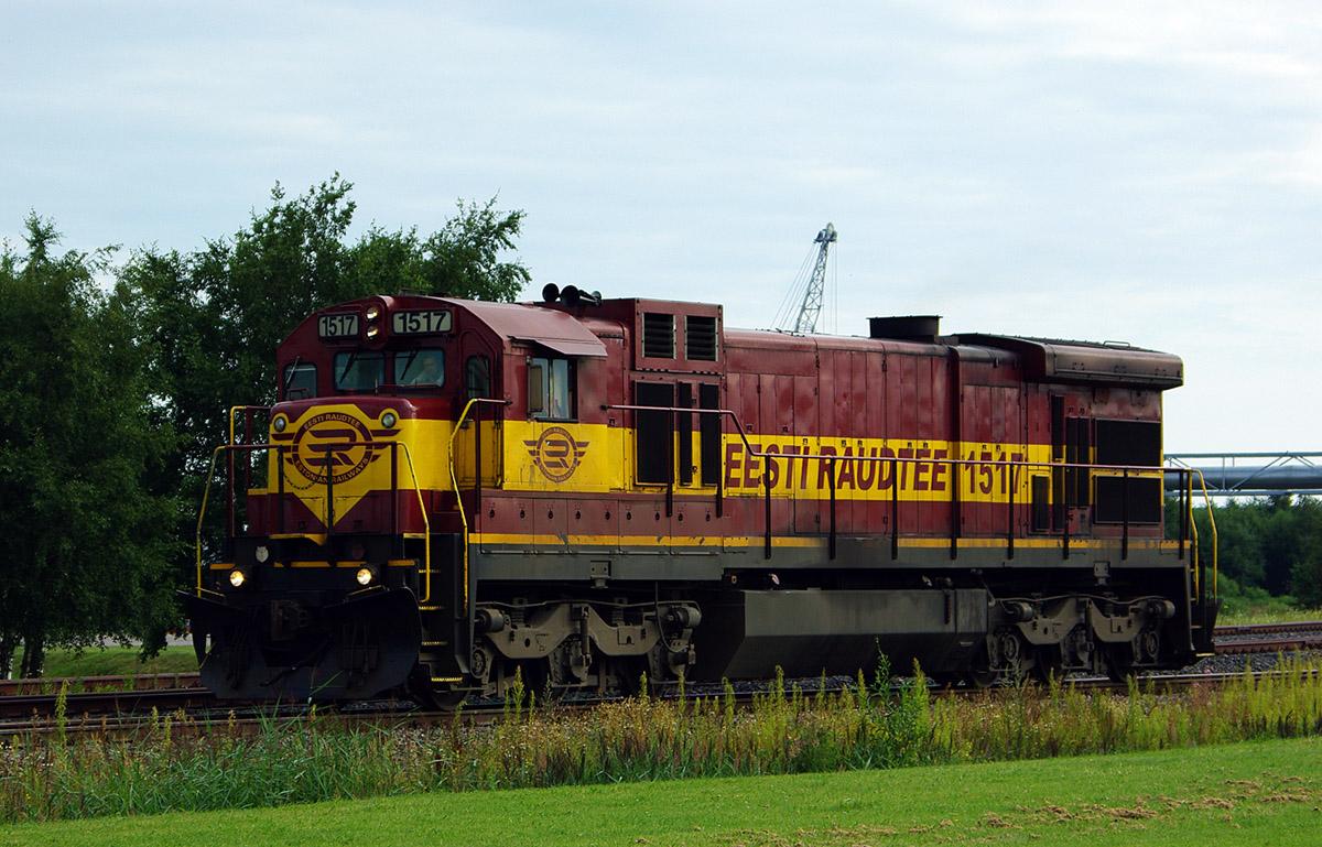 爱沙尼亚铁路的两款“大老美”——C30-7型内燃机车和C36-7型内燃机车 - 知乎