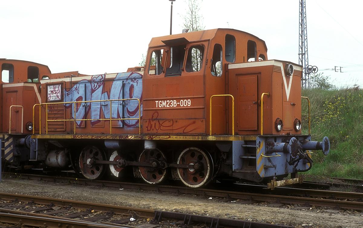 【科普】苏联铁道部的“小型牵引机车”——TGM1型内燃机车及TGM23型内燃机车 - 知乎