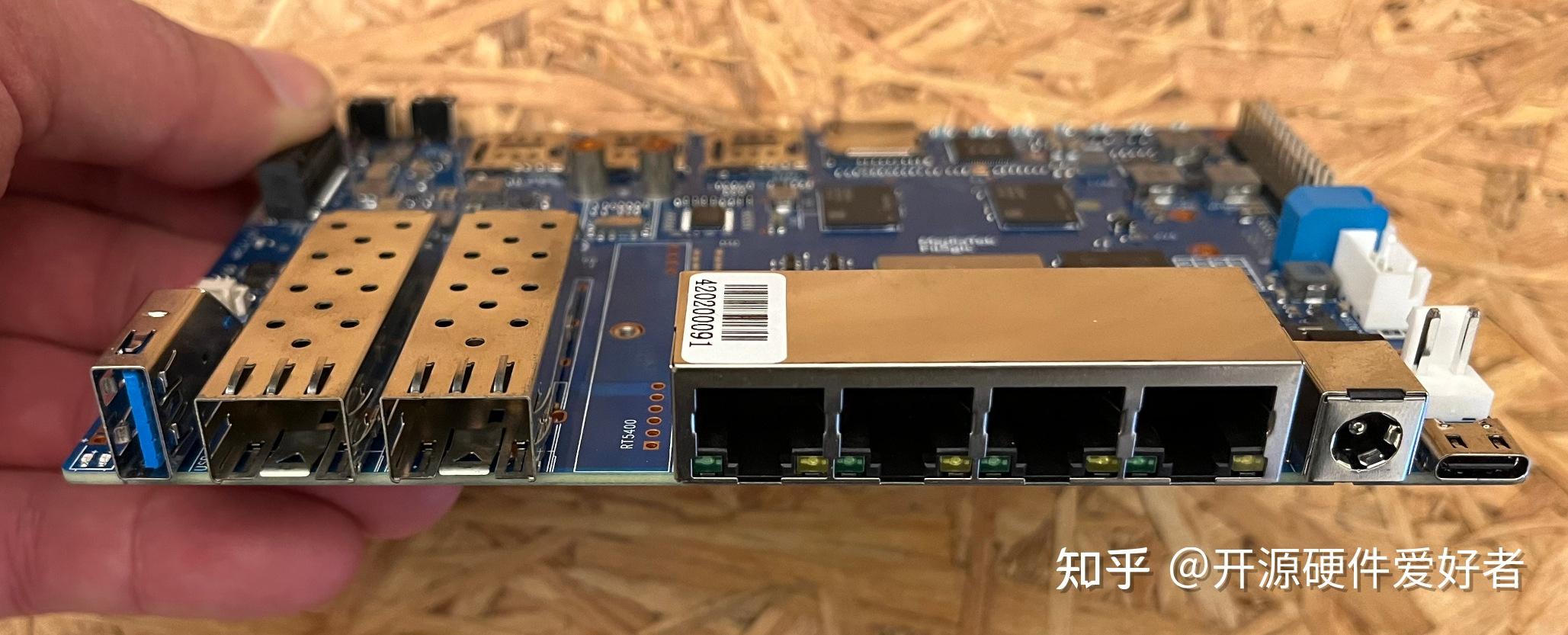 香蕉派 BPI-R4 联发科MT7988方案路由器开发板详细评测试 - 知乎
