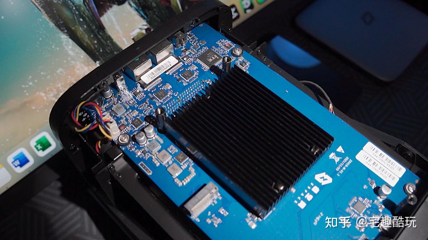 极空间Z2S、Q2、Z4、Z4S如何选择？一文给你解答！ - 知乎