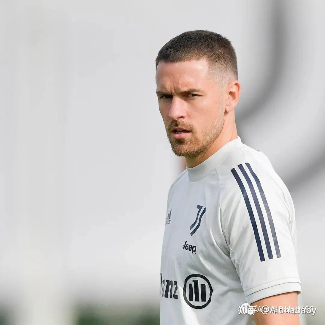 【彩虹世界杯】秒怂—英格兰等8支球队宣布放弃佩戴彩虹袖标 - 知乎