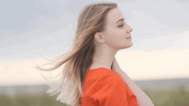 富士XT30二代，15-45套机，6299值得入手吗？