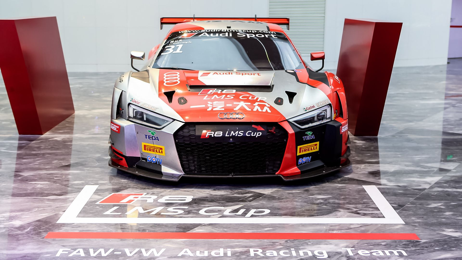奥迪运动部门最强R8 LMS CUP到底多快？ - 知乎
