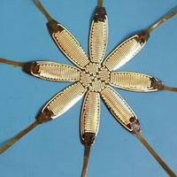 这是我们第一次看到海军的可以从核潜艇上发射的Snakehead UUV，将适应许多未来的任务，包括情报收集。 - 知乎