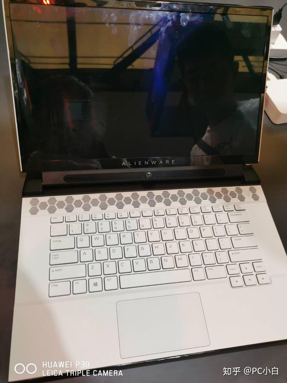 Alienware M17 R2评测 - 知乎