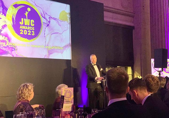 成都三医院陈宇获英国JWC伤口护理奖压力（损伤）护理金奖 - 知乎