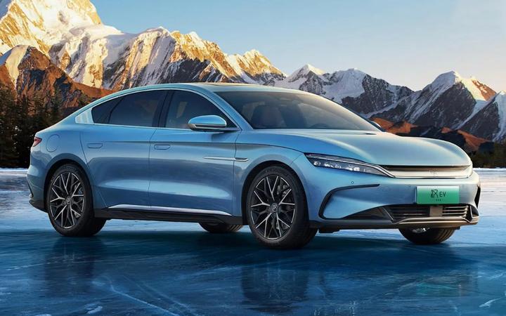 汉EV对手来了！吉利银河E8发布，外形吸睛、内饰8K屏，或20万起售 - 知乎