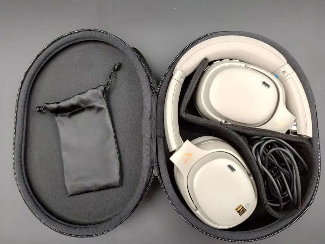 没有花哨的噱头，只有实在的性能：一魔声学（1Mii）E700头戴式降噪耳机开箱评测 - 知乎