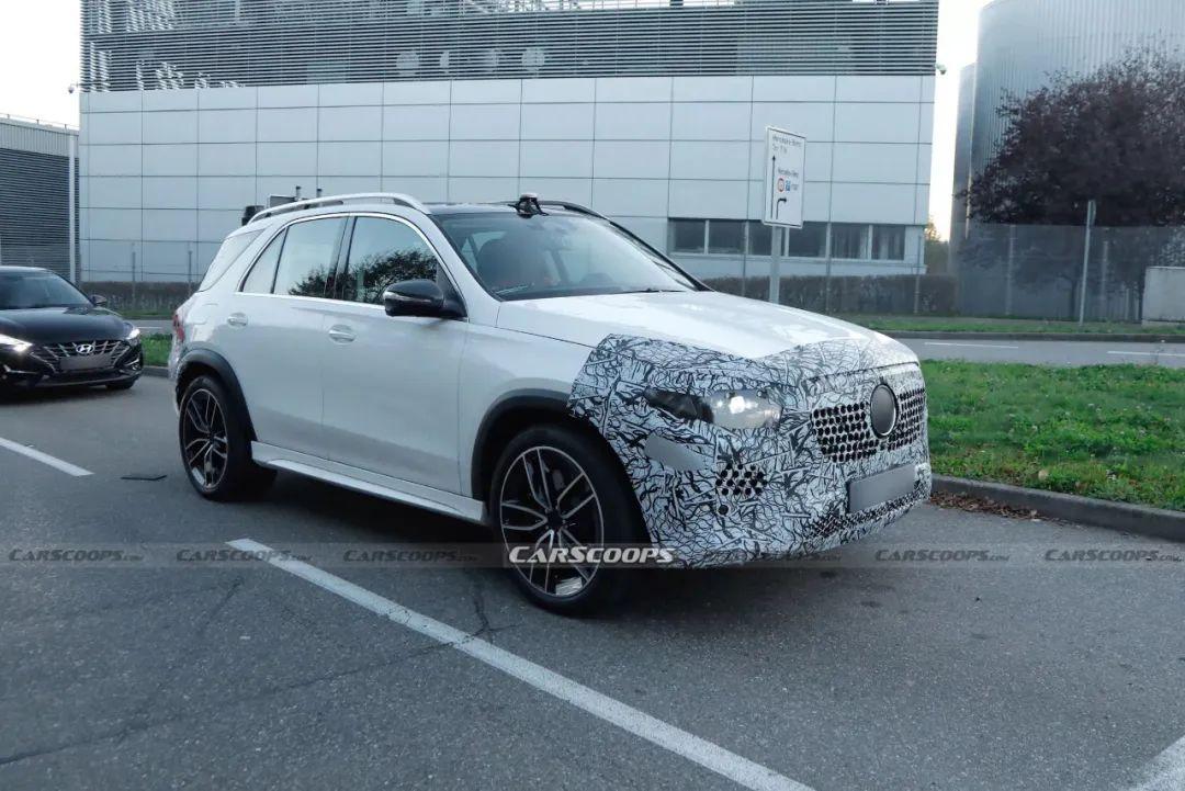 3.0T缺席！新款奔驰GLE谍照曝光：换装三叉星尾灯，值得等么？ - 知乎