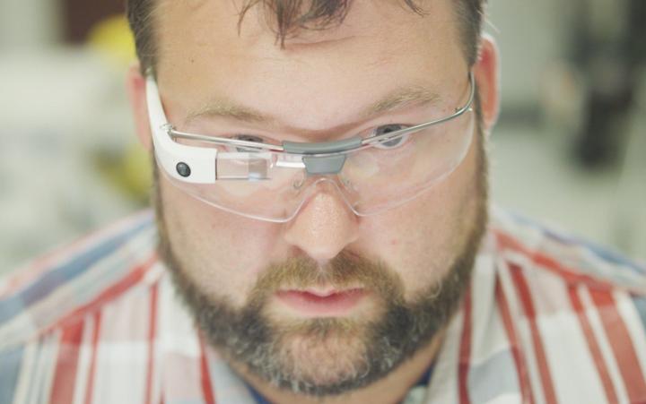Google Glass「英雄归来」，未来将专注行业应用 - 知乎