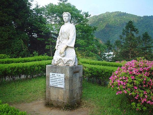 曾志：敢于顶撞毛泽东，一生八次处分两次因为丈夫，还把陶铸告到主席那 - 知乎