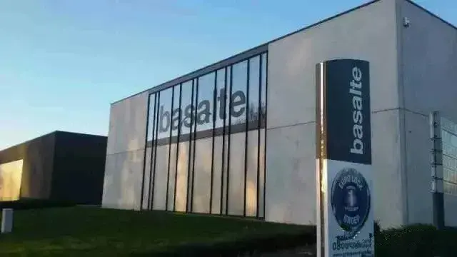 C位出镜，惊叹basalte智能面板之美 - 知乎