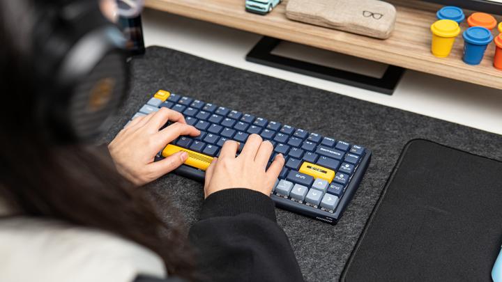 “小”而“美”，桌面颜值好物，杜伽Hi Keys双模机械键盘 - 知乎